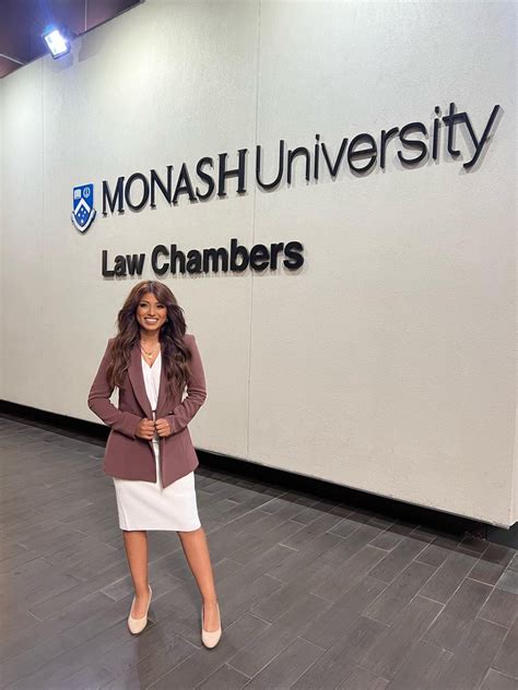 Chami Rupasinghe On Linkedin 👩‍⚖️ You Dont Look Like A Lawyer 👩‍⚖️ I Remember My First Day On…