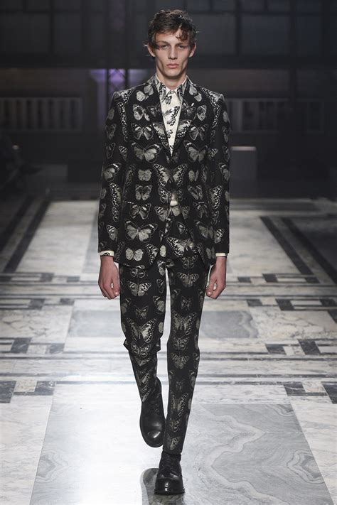 Alexander Mcqueen Fall 2016 Menswear Fashion Show Vogue Alexander