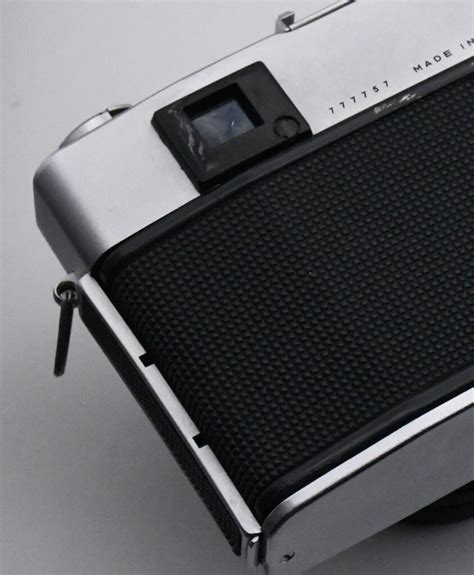 Eyepiece Design Of A Konica Lens Shutter Rangefinder Camera Vintage Shop Japan