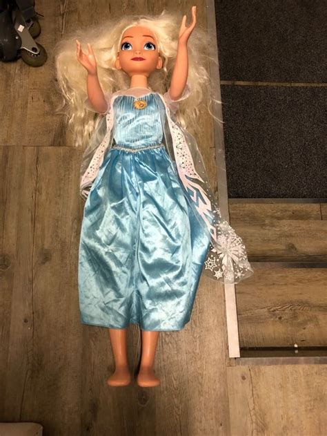 Frozen Elsa Puppe Gross Kaufen Auf Ricardo