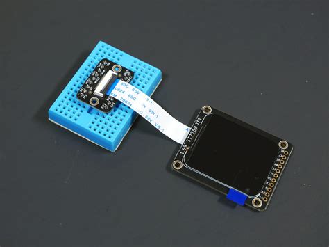 Plugging In An Eyespi Cable Adafruit 127 And 15 Color Oled