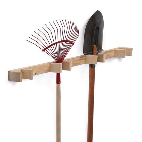 Держатель для садового инвентаря настенный под 4 инструмента РусЭкспресс