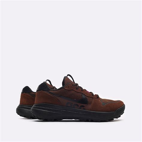 Кроссовки Nike (Найк) купить в Москве с доставкой, цена от 6 240 руб.