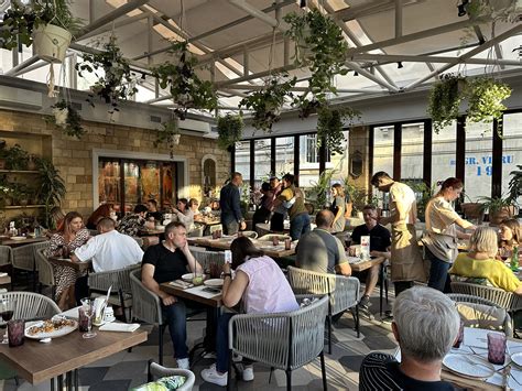 Chipmanu Kiabi Màu Hồng Nhạt Size 3y Giá 315 000 đ Mô Tả Đầm Voan Hồng Cổ Tròn Sát Nách