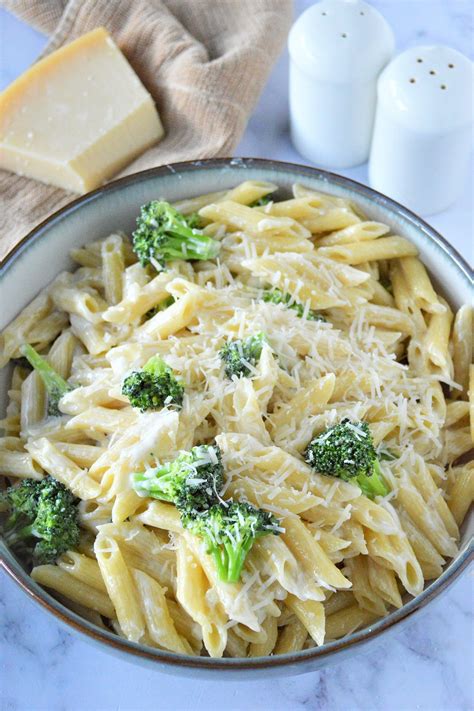 Fettuccine Alfredo With Broccoli Chicken And Broccoli Alfredo