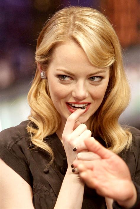 Hollywood Actress Emma Stone At Tv Show Hq Wallpapers 1 Beautiful