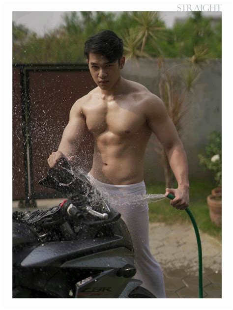 Straight 04 Part 03 Photo 1