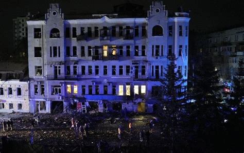 Удар по Харкову зявилися кадри з місця влучання