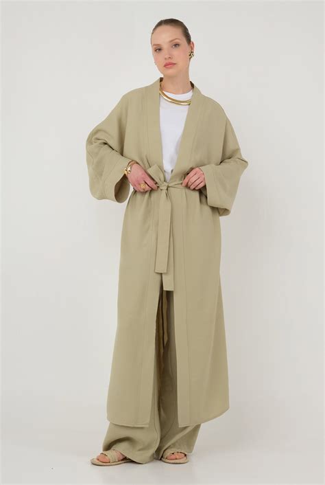 modal kimono adaçayı he qa