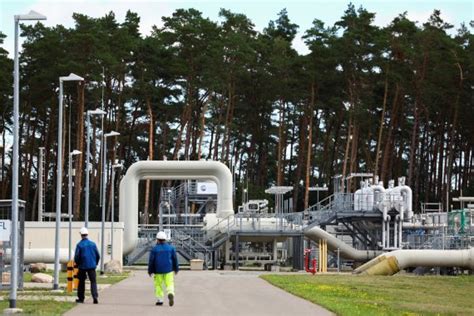 러 노르드스트림1 가동 재개 무기한 연기터빈에서 기름 새 파이낸셜뉴스