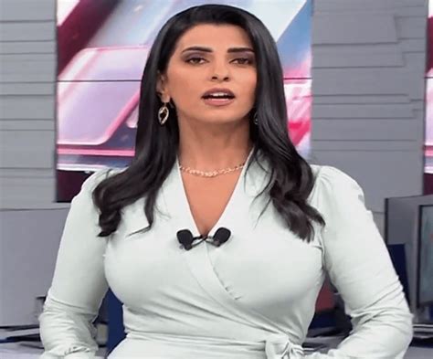 Lara Nabhan Al Hadath News Rcurvynewswomen