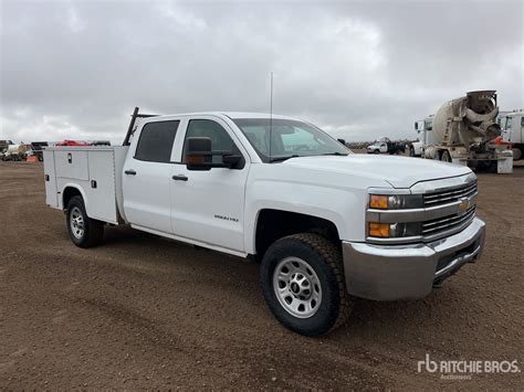 2018 Chevrolet 2500hd 4x4 Crew Cab Utility Truck Ritchie Bros