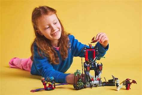 LEGO NINJAGO Burzowa wioska Dragonów zklocków pl