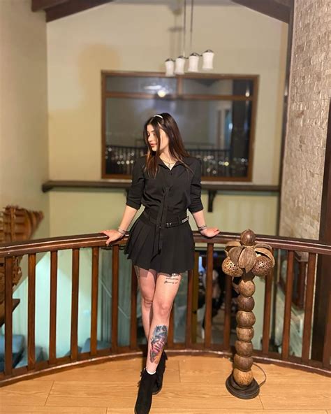 Talia Genç Taliagencx • Instagram Photos And Videos