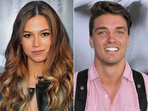 Bachelor In Paradises Kristina Schulman Talks Dean Unglert Being