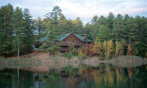 Lodge Exteriors And Deck The Lodge At Echo Lake