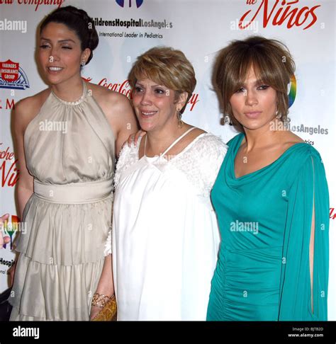 Linda Lopez Guadalupe Rodriguez Jennifer Lopez 2009 Noche De Ninos Gala