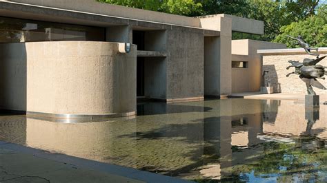 I M Pei Building Des Moines Art Center