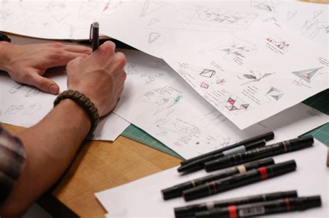 Vàs Modular Vertical Planter Core77