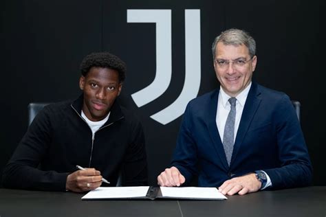 Jonathan David Press Conference Juventus Squad No And Role Models