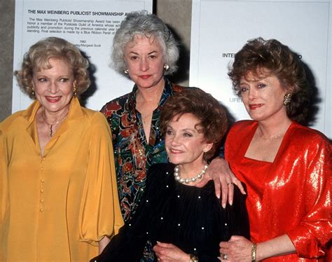 32 Photos Of The Incomparable Betty White Betty White Estelle Getty