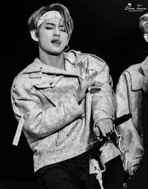 Pin On Bangtan Taehyung Kim Taehyung Bts Taehyung