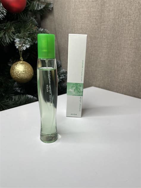 Avon summer white maldives — цена 250 грн в каталоге Туалетная вода ...