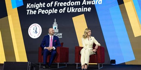 Олена Зеленська отримала Премію лицаря свободи присуджену українському народу — фото відео Nv