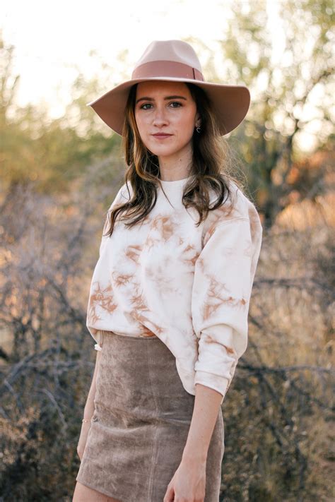 Tie Dye Sweatshirt For Fall — Blushful Belle