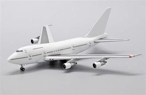 Boeing 747sp Blank Weiß Neutral Jc Wings Bk2005 1 400 Mw Moba