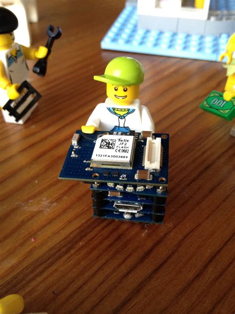 Tinyduino Lego Gps Battery Powered Logger Diy 3 Steps Instructables