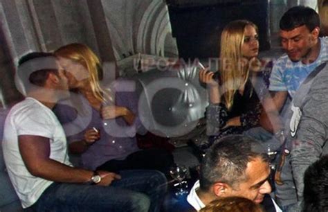 Nata A Bekvalac U Provodu Sa Novim De Kom Tra Ara