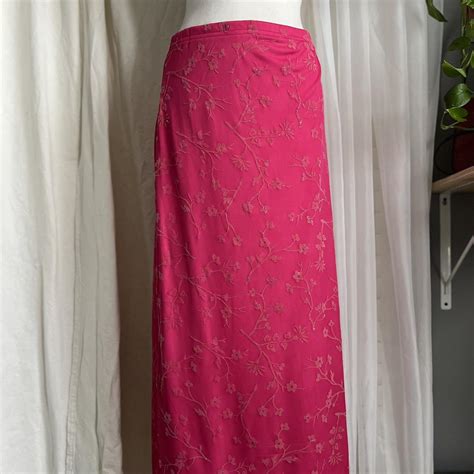 Hot Pink Maxi Skirt 34in Long Has Flowers And Depop
