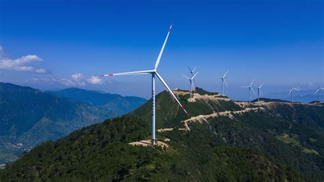 C视频丨国家首批大型风电光伏基地项目 雅砻江腊巴山风电项目今天正式投产发电四川在线