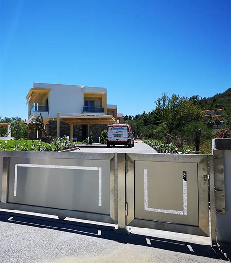 ΣΥΡΟΜΕΝΗ ΕΞΩΤΕΡΙΚΗ ΠΟΡΤΑ Pure Inox