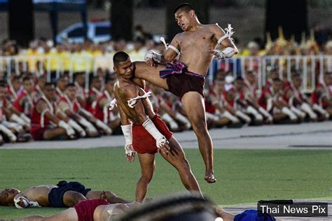 Bbc Burmese ထိုင်းစစ်သား ၃၆၀၀ ကျော်ပါဝင်