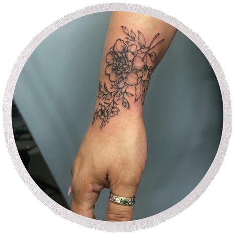 Round Flower Tattoo