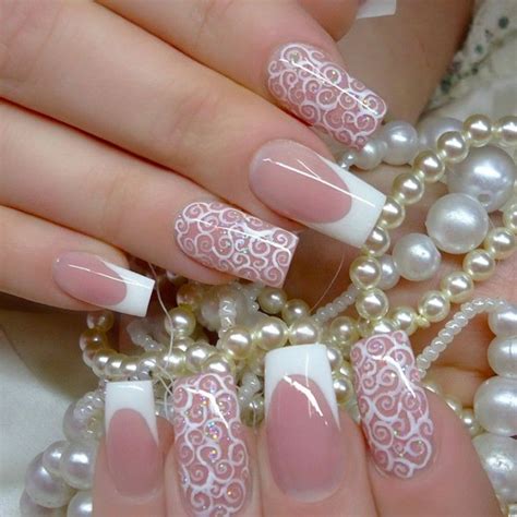 20 Hermosos Y Elegantes Diseños De Uñas Que Son Perfectos Para El Día