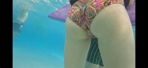 Underwater Perfect Milf Booty Candid Best Premium