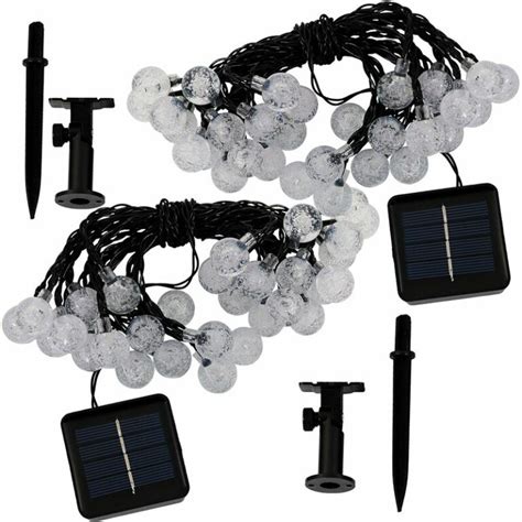 How You Can Use String Lights To Make Your Bedroom Look Dreamy