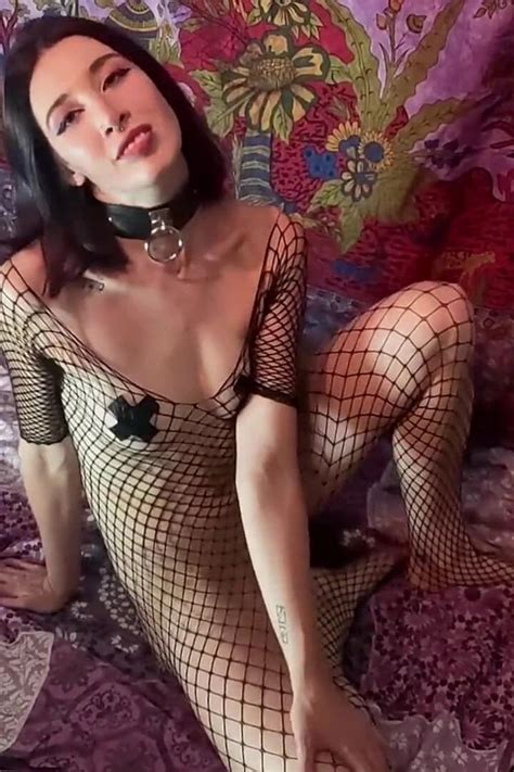 Jugando Con Plug Trasero Y Consolador Xhamster