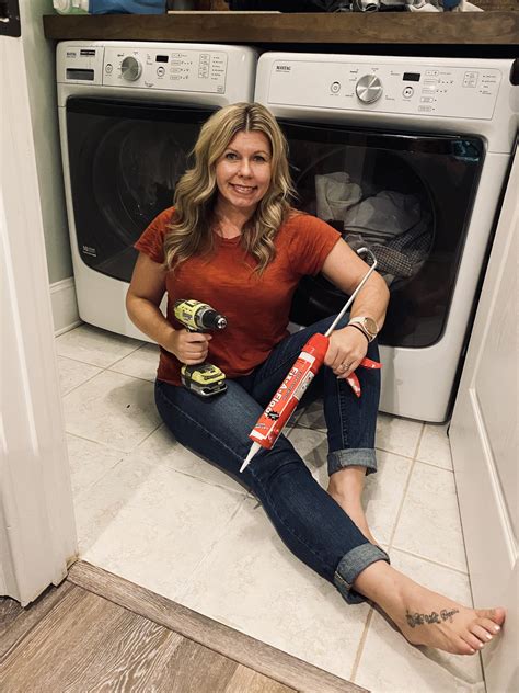 How To Fix A Cracked Tile Cribbs Style