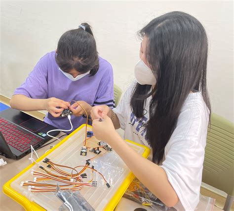 教學創新精進｜1 1 3 1120531 智慧居家物聯網工作坊 中山醫學大學｜高等教育深耕計畫專區