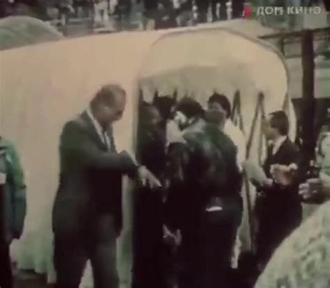 უნიკალური კადრები არქივიდან ფეხბურთის მეფე პელე და ლეგენდარული კახი კავსაძე 🌟🎞