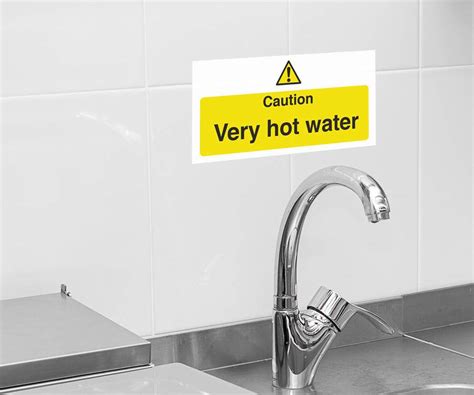 Caution Very Hot Water Notice Jc Catering And Bar Supplies