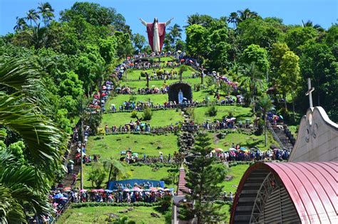 Kamay Ni Hesus Shrine Quezon