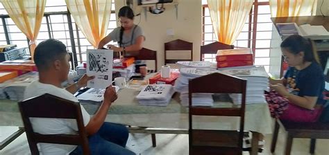 Busy Sila Sa Sorting Ng Modulesewan Ko Lang Dun Sa Deped Tayo