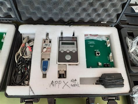 2 Renesas Pg Fp5 Conext Core Xc Programming Tool Kits With Digital Read