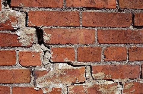 Укрепление кирпичной стены по системе Rsa Усиление кирпичной кладки стен