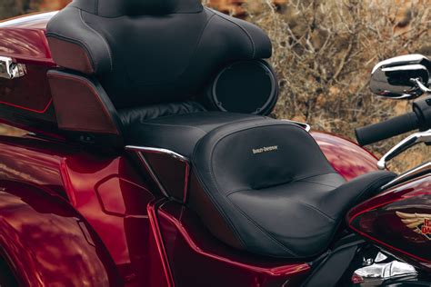 2023 Harley Davidson Tri Glide Ultra [specs Features Photos]